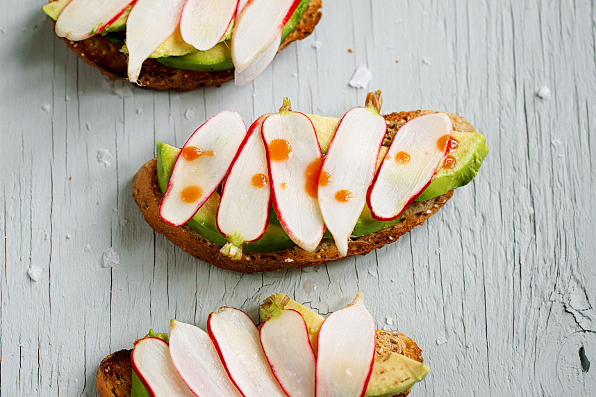 Holiday Bites: Avocado Toast with Pickled Radish - SippitySup