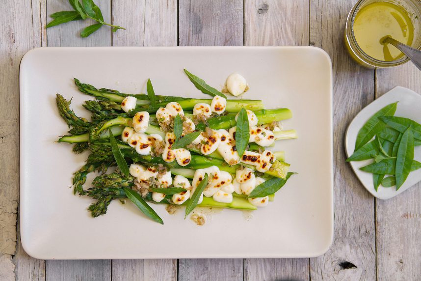 Lemon Verbena to Enhance Asparagus and Mozzarella - SippitySup